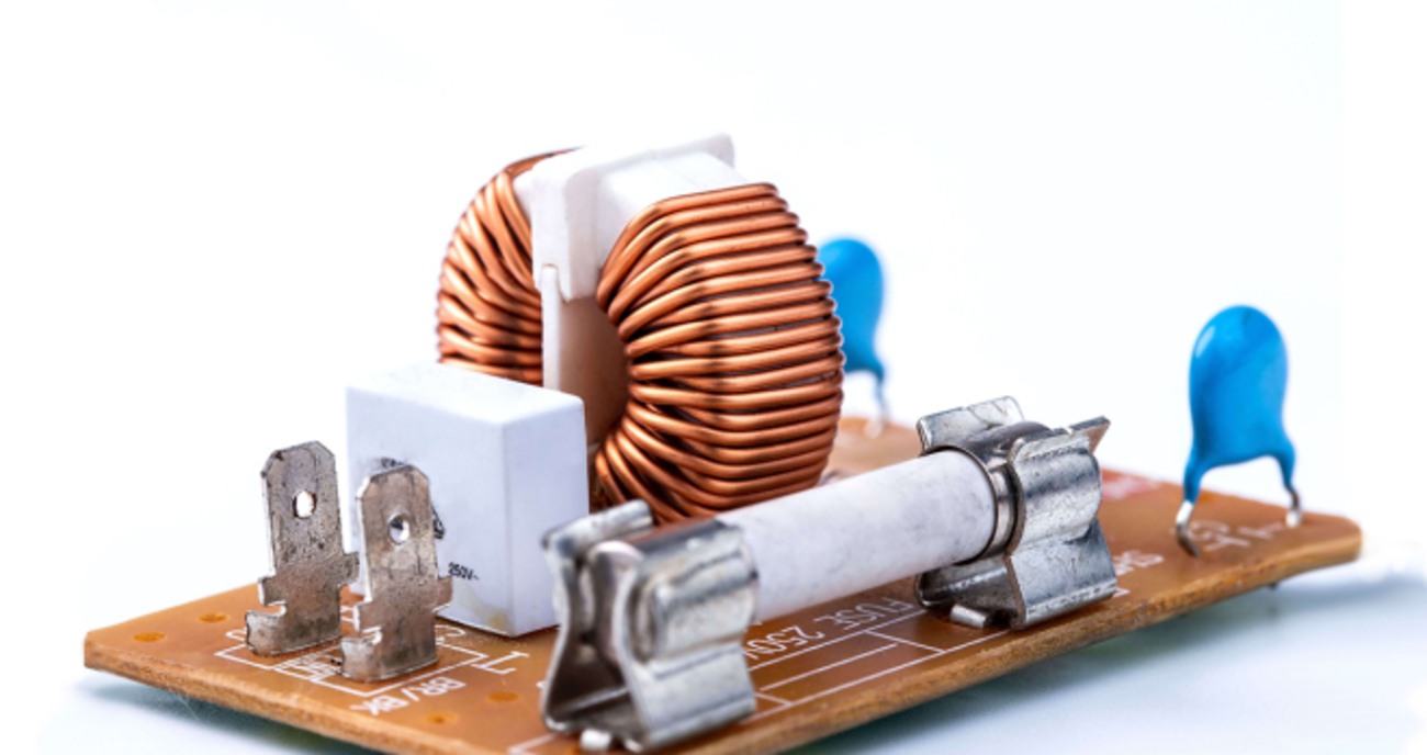 ¿Qué son transformadores toroidales?