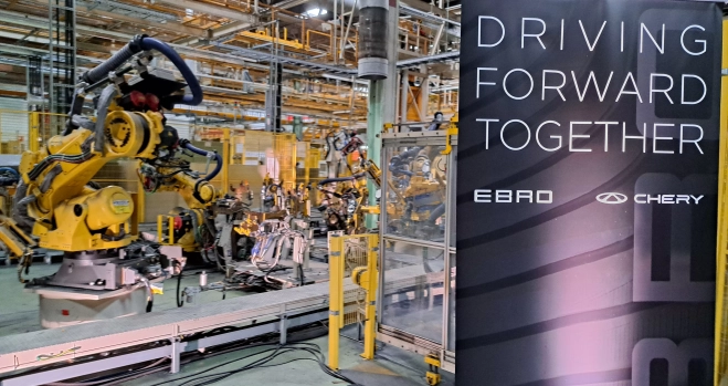 EV Motors compra a QEV su parte en Ebro Factory