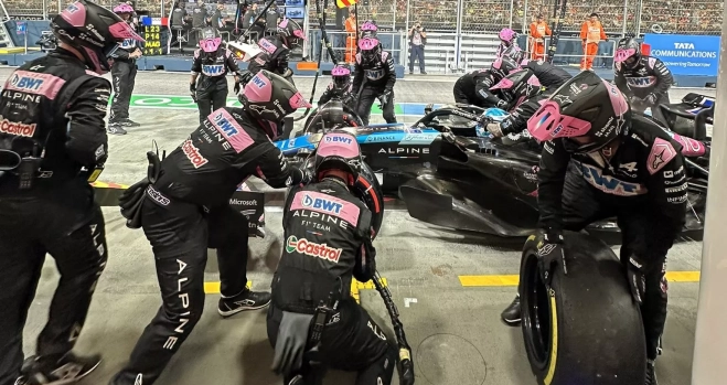 Renault abandona la F1 y deja a Alpine con motores Mercedes