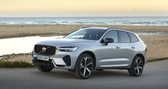 Los superventas de Volvo XC40 y XC60 estrenan equipamiento