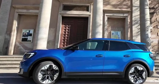 Ford Explorer, un eléctrico suave y un test industrial